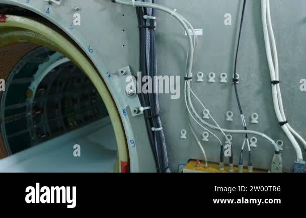 MRI scanner without upper plastic covering panels. MRI machine ...