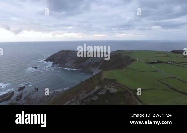 Drones volando Stock Videos & Footage - HD and 4K Video Clips - Alamy