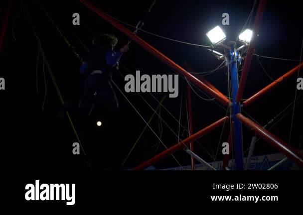 Bungee jump ride funfair Stock Videos & Footage - HD and 4K Video Clips ...