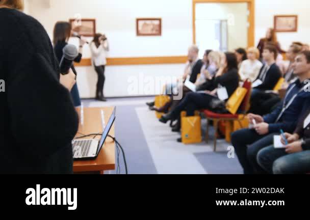 Lecture talking Stock Videos & Footage - HD and 4K Video Clips - Alamy
