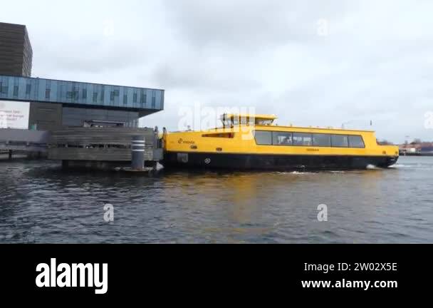 Copenhagen water bus Stock Videos & Footage - HD and 4K Video Clips - Alamy