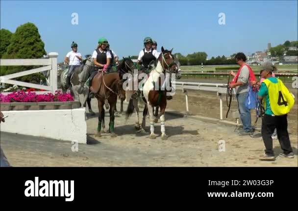 Winning jockeys Stock Videos & Footage - HD and 4K Video Clips - Alamy