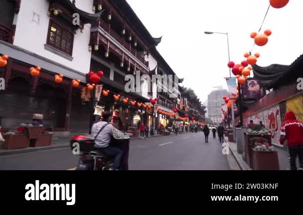Shopping street in yu Stock Videos & Footage - HD and 4K Video Clips ...