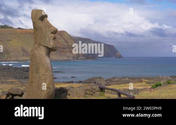 Moai ahu exotic Stock Videos & Footage - HD and 4K Video Clips - Alamy