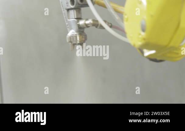 Robot paint spray Stock Videos & Footage - HD and 4K Video Clips - Alamy