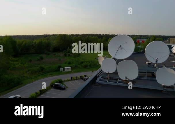 Receiving and transmitting antennas Stock Videos & Footage - HD and 4K Video Clips - Alamy