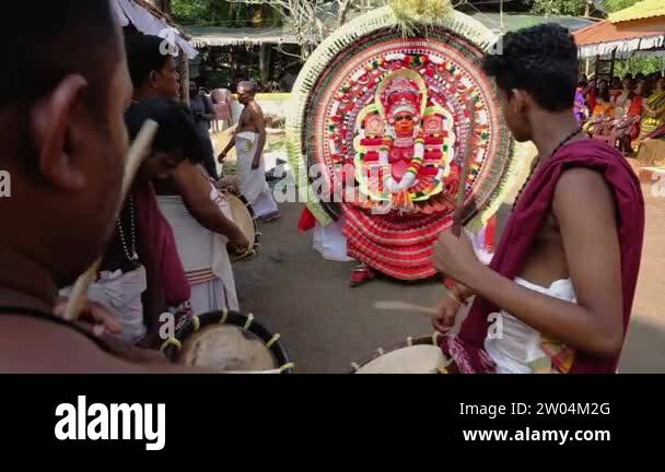 Theyyam perform during temple festival in Payyanur, Kerala, India Stock ...