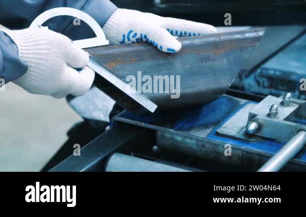 Measuring angles Stock Videos & Footage - HD and 4K Video Clips - Alamy