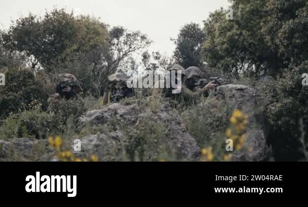 Israeli soldiers in a surveillance and reconnaissance mission using ...