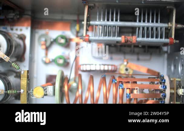 Tuning vacuum tubes shortwave power amplifier inside view Stock Video ...