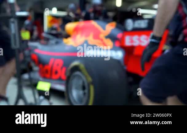 Red Bull Racing Team Formula 1,Max Verstappen crew during Pit Stop ...