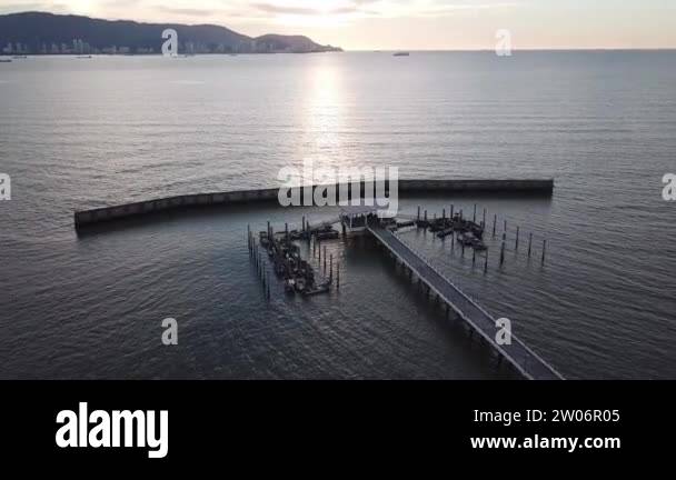 Fisherman nelayan Stock Videos & Footage - HD and 4K Video Clips - Alamy