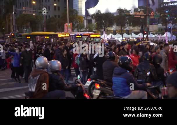Taipei, Taiwan-05 February, 2017: 4K Sidewalk view of walking crowd ...