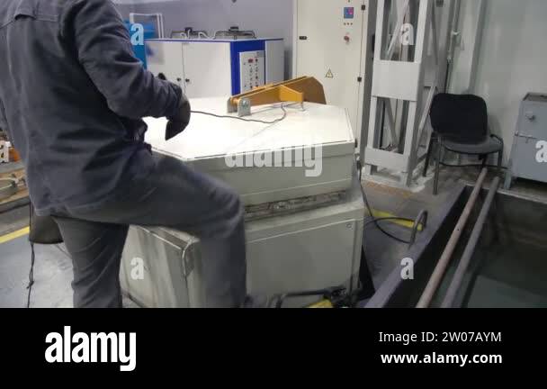 Steel tempering Stock Videos & Footage - HD and 4K Video Clips - Alamy