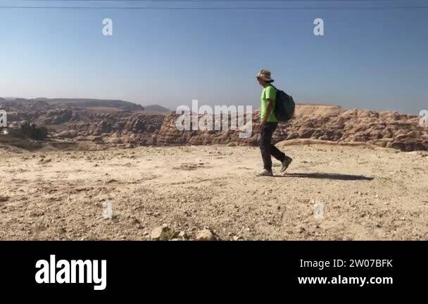 Petra roman road jordan Stock Videos & Footage - HD and 4K Video Clips ...