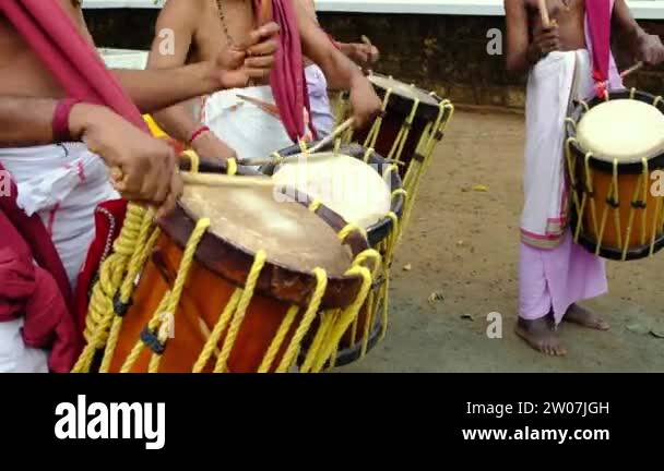 Chenda kerala Stock Videos & Footage - HD and 4K Video Clips - Alamy