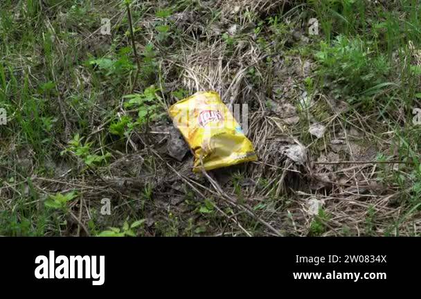 Lays chips packet Stock Videos & Footage - HD and 4K Video Clips - Alamy
