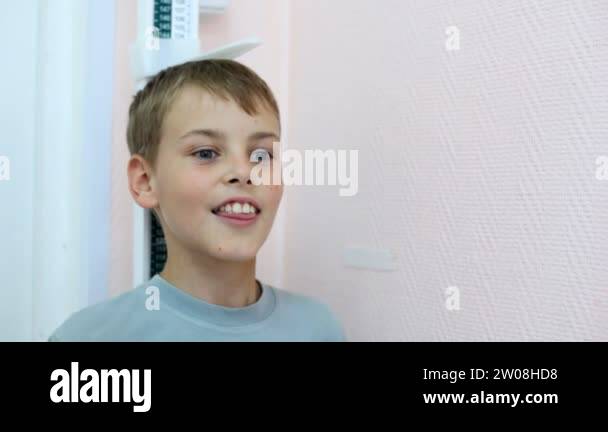 Survey ruler Stock Videos & Footage - HD and 4K Video Clips - Alamy