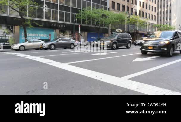 48th street Stock Videos & Footage - HD and 4K Video Clips - Alamy
