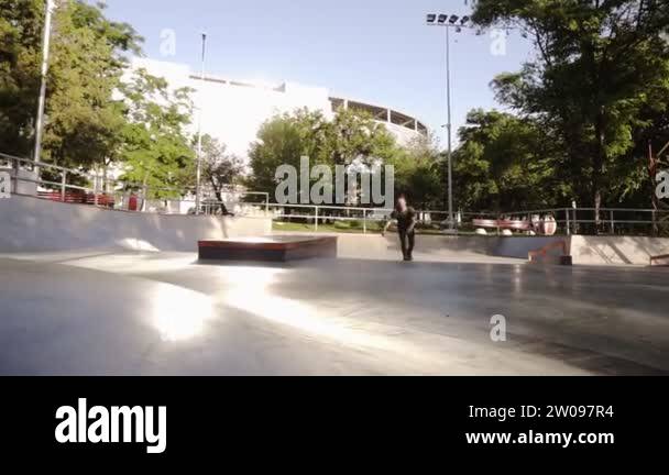 Inline skate park Stock Videos & Footage - HD and 4K Video Clips - Alamy