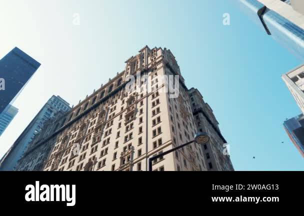 Vintage skyscraper Stock Videos & Footage - HD and 4K Video Clips - Alamy