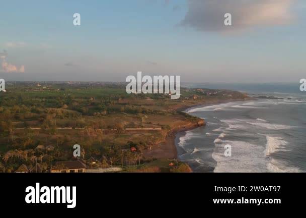 approaching the canggu area from the side of pura Tanah Lot visible ...