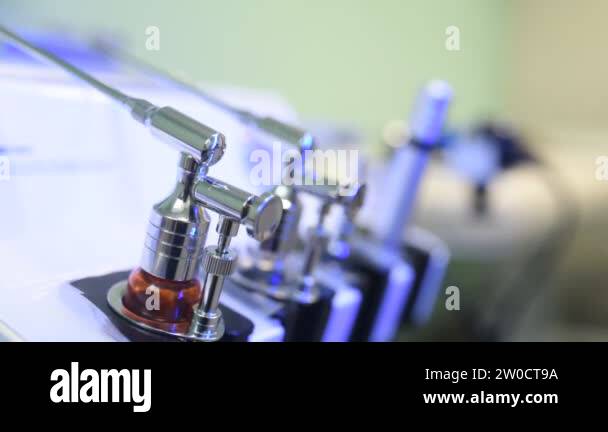 Rhinoscopy for endoscopic examination and treatment of sinusitis ...