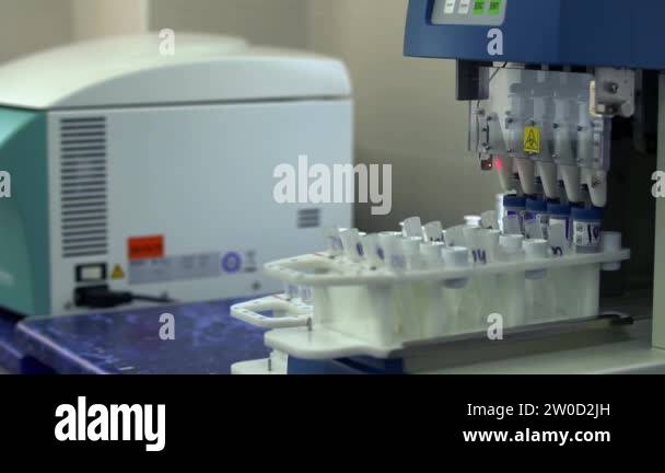 Drug lab equipment Stock Videos & Footage - HD and 4K Video Clips - Alamy