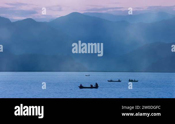 Fewa lake pokhara Stock Videos & Footage - HD and 4K Video Clips - Alamy