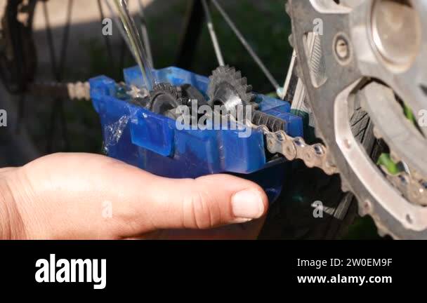 Pouring water bike chain cleaner Stock Videos & Footage - HD and 4K ...