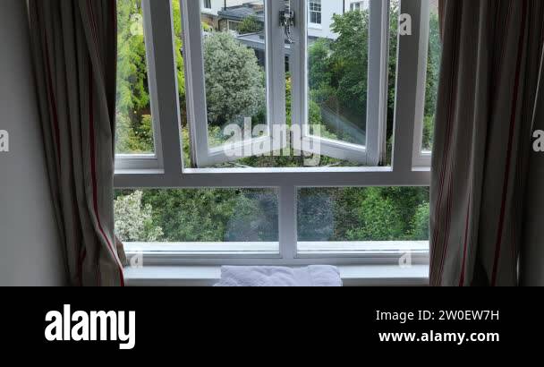 English garden view Stock Videos & Footage - HD and 4K Video Clips - Alamy