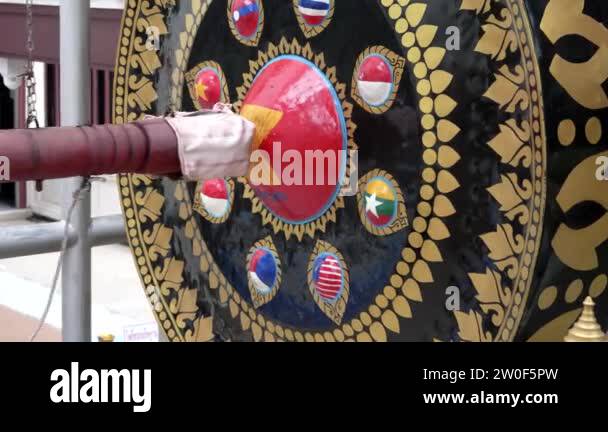 Buddhist giant gong in Stock Videos & Footage - HD and 4K Video Clips ...