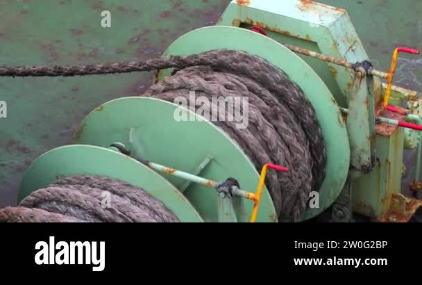 Wound rope around Stock Videos & Footage - HD and 4K Video Clips - Alamy