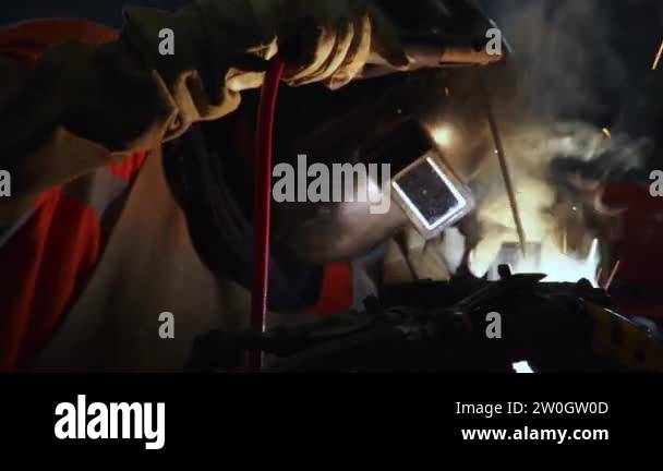 Offshore oil platform welder Stock Videos & Footage - HD and 4K Video ...