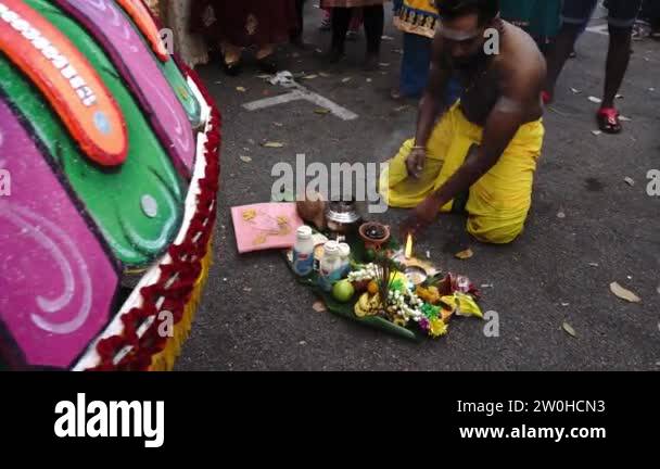 Kavadi rituals Stock Videos & Footage - HD and 4K Video Clips - Alamy