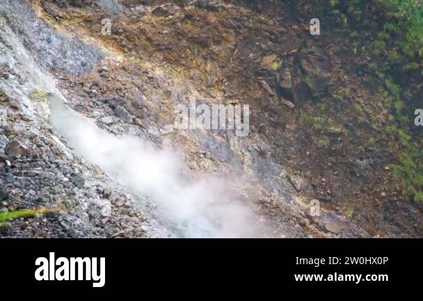 4K, Mountains And Valleys of Hot Geothermal Spring In Yang Ming Shan ...