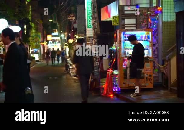 Japan alley vending machine Stock Videos & Footage - HD and 4K Video ...