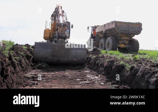 Big dig project Stock Videos & Footage - HD and 4K Video Clips - Alamy