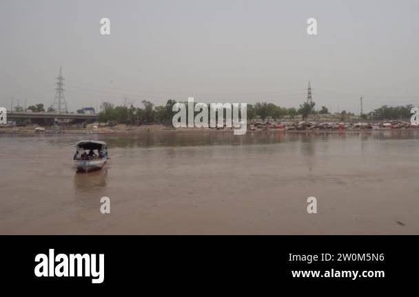 Ravi river lahore Stock Videos & Footage - HD and 4K Video Clips - Alamy