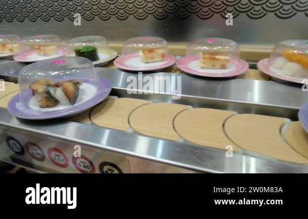 Conveyor belt sushi rotating in Stock Videos & Footage - HD and 4K ...