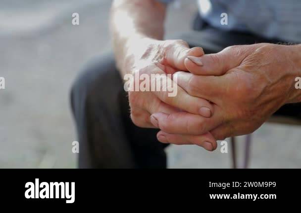 Geriatric hands Stock Videos & Footage - HD and 4K Video Clips - Alamy