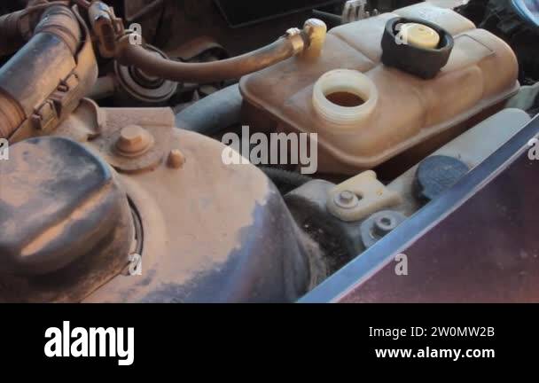 Car radiator tank Stock Videos & Footage - HD and 4K Video Clips - Alamy