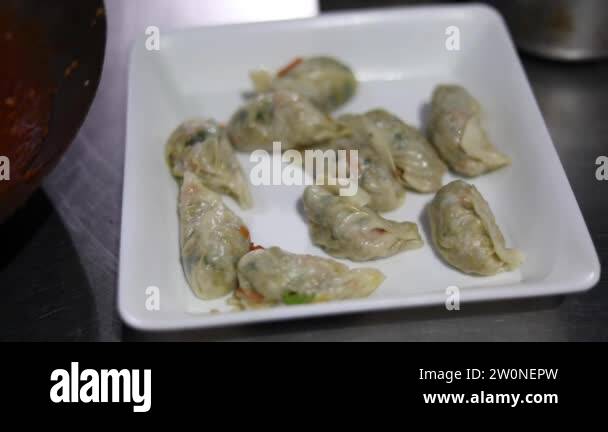 Chicken dim sum Stock Videos & Footage - HD and 4K Video Clips - Alamy