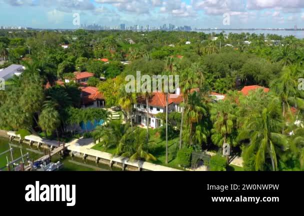 Luxury homes miami property Stock Videos & Footage - HD and 4K Video ...