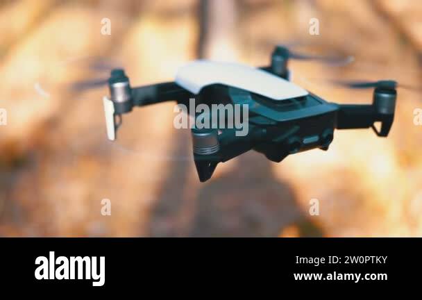 Flying mid air motion air vehicle transportation Stock Videos & Footage ...