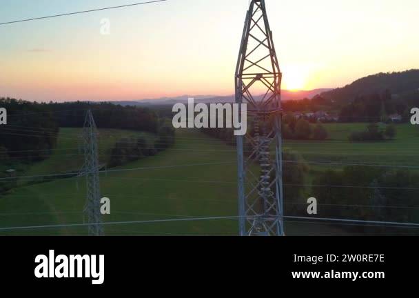 Tall power tower in Stock Videos & Footage - HD and 4K Video Clips - Alamy