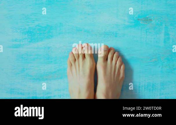 Backdrop feet Stock Videos & Footage - HD and 4K Video Clips - Alamy