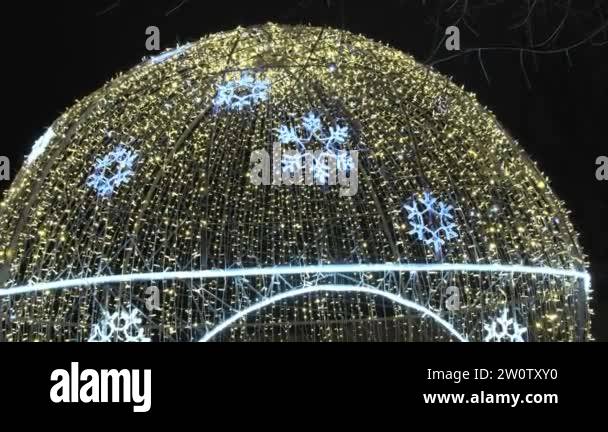 Spherical construction Stock Videos & Footage - HD and 4K Video Clips ...