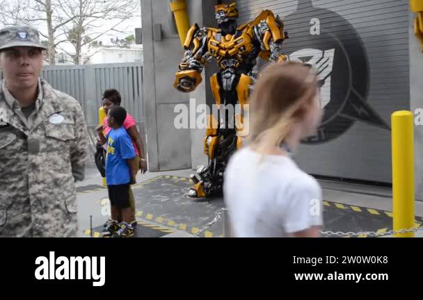 In Universal Studios park of Orlando thematic attractions with heroes ...