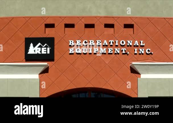 Rei sign Stock Videos & Footage - HD and 4K Video Clips - Alamy